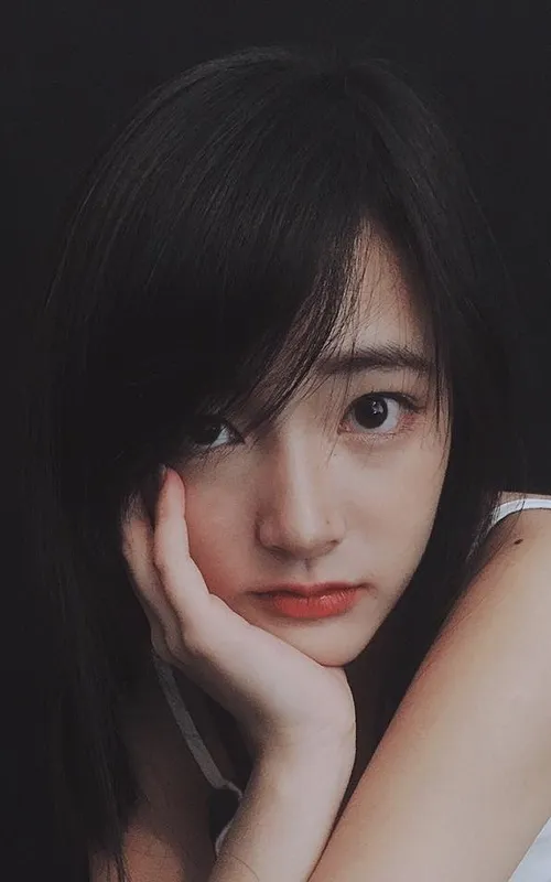 The Pig, the Snake and the Pigeon · Nuxt Movies